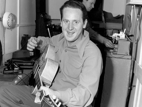 Les Paul dies aged 94 | MusicRadar