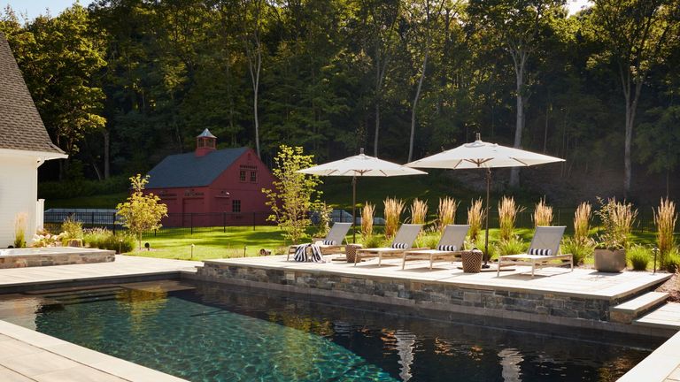 Inside Barack and Michelle Obama's Martha's Vineyard home | Homes and ...