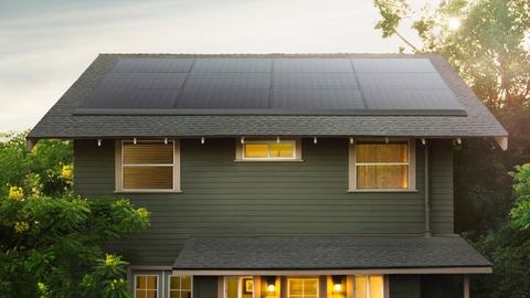 Tesla's new moonshot is solar energy — here's why it might just work ...