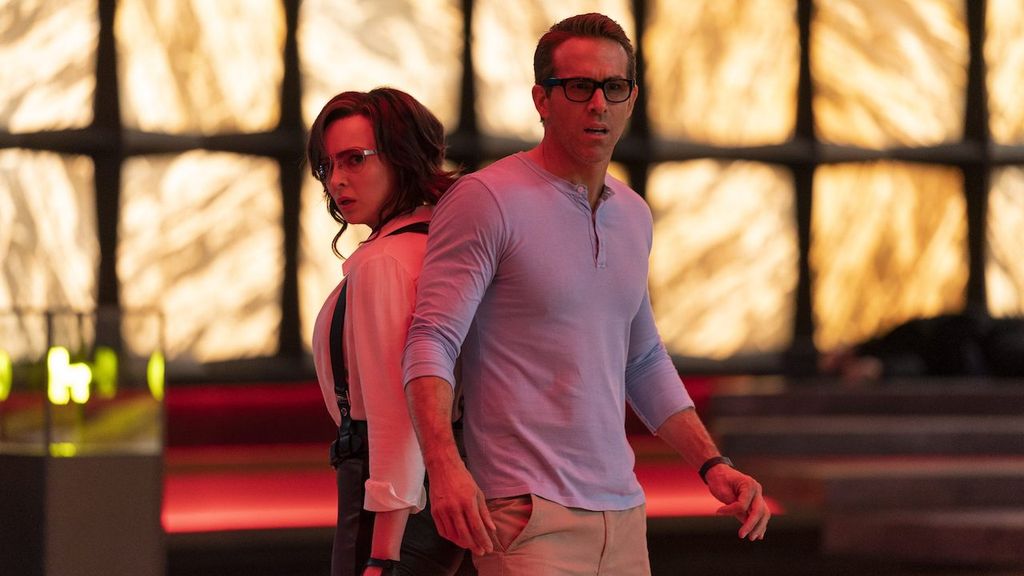 32 Times An Actor Played Multiple Roles In A Movie | Cinemablend