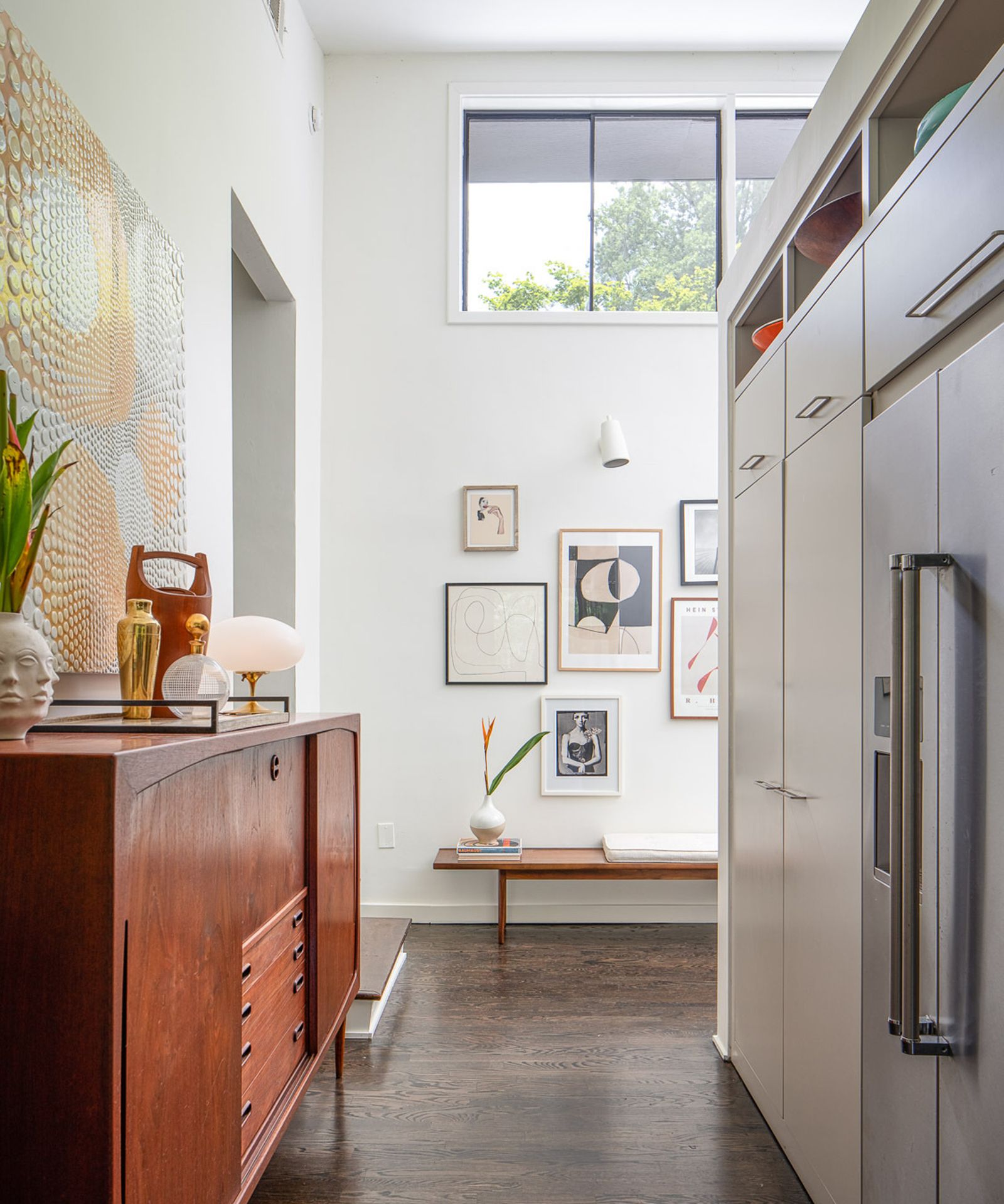 The style lessons we'll take from this stunning Mid-century modern home ...