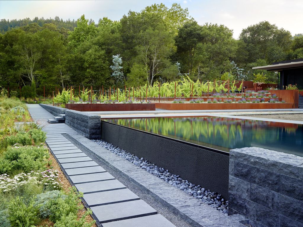 Pool landscaping ideas: 10 ways to surround your pool with paving ...
