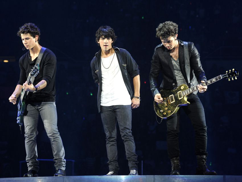 30 killer pop guitar solos | MusicRadar