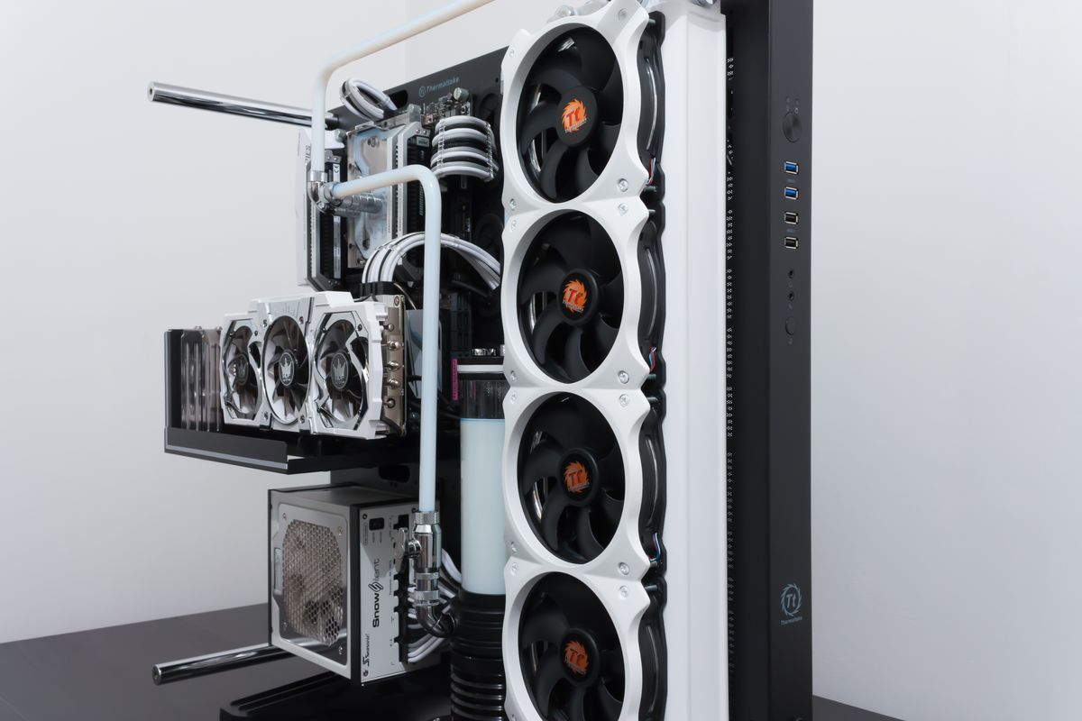 Build of the week: Triptyk Core P5 | PC Gamer