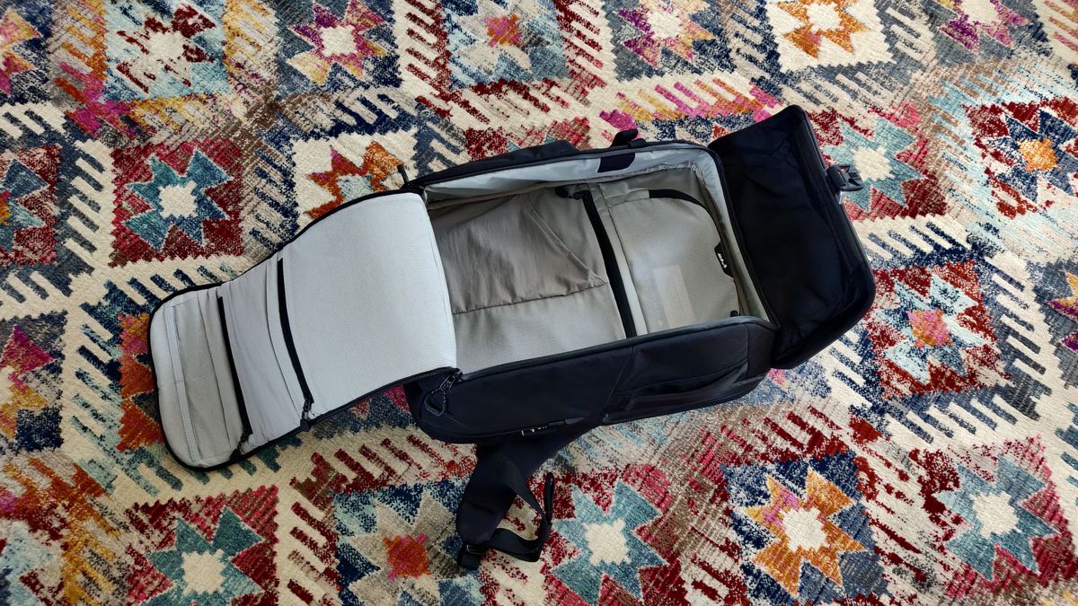 Mous 25L Backpack review: ideal for photographers and video editors ...