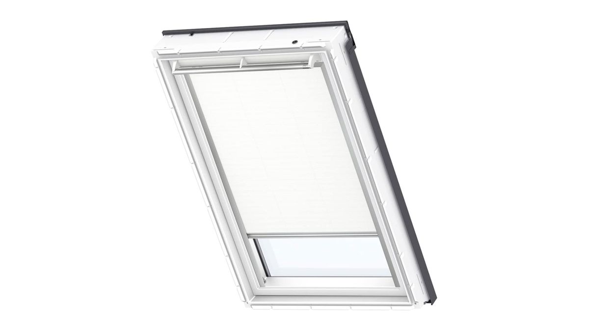 Best Skylight Blinds: Brilliant Ways to Shade Your Roof Windows ...