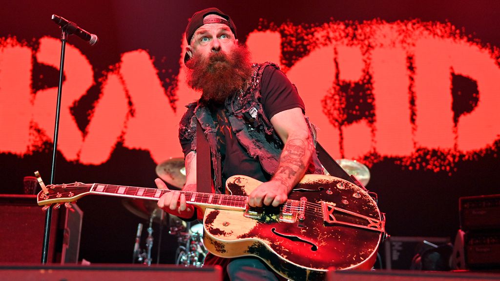 Left-handed guitarists: the most inspiring southpaw players | Guitar World