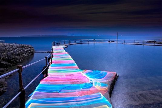 The amazing art of light painting: discover 20 dazzling artists ...