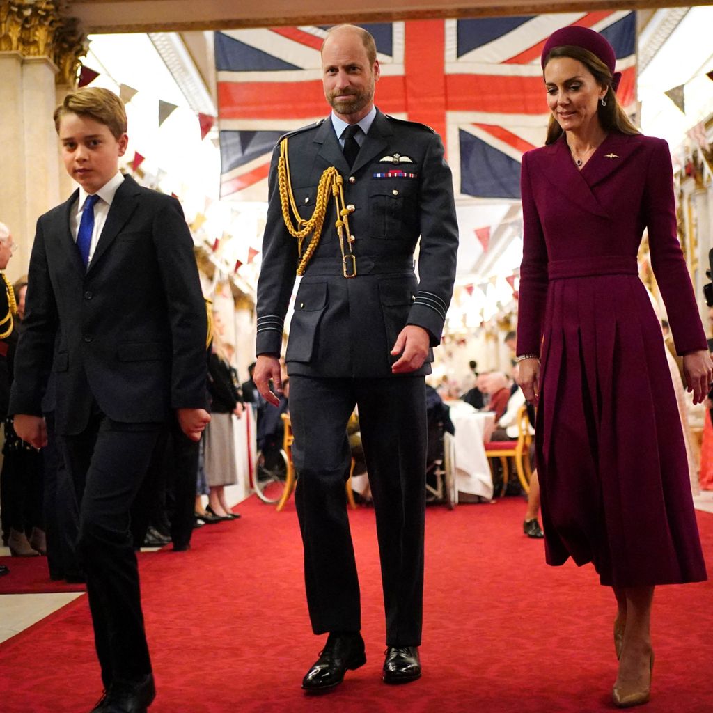 Prince George Receives Kingship Lesson From Kate Middleton | Marie Claire