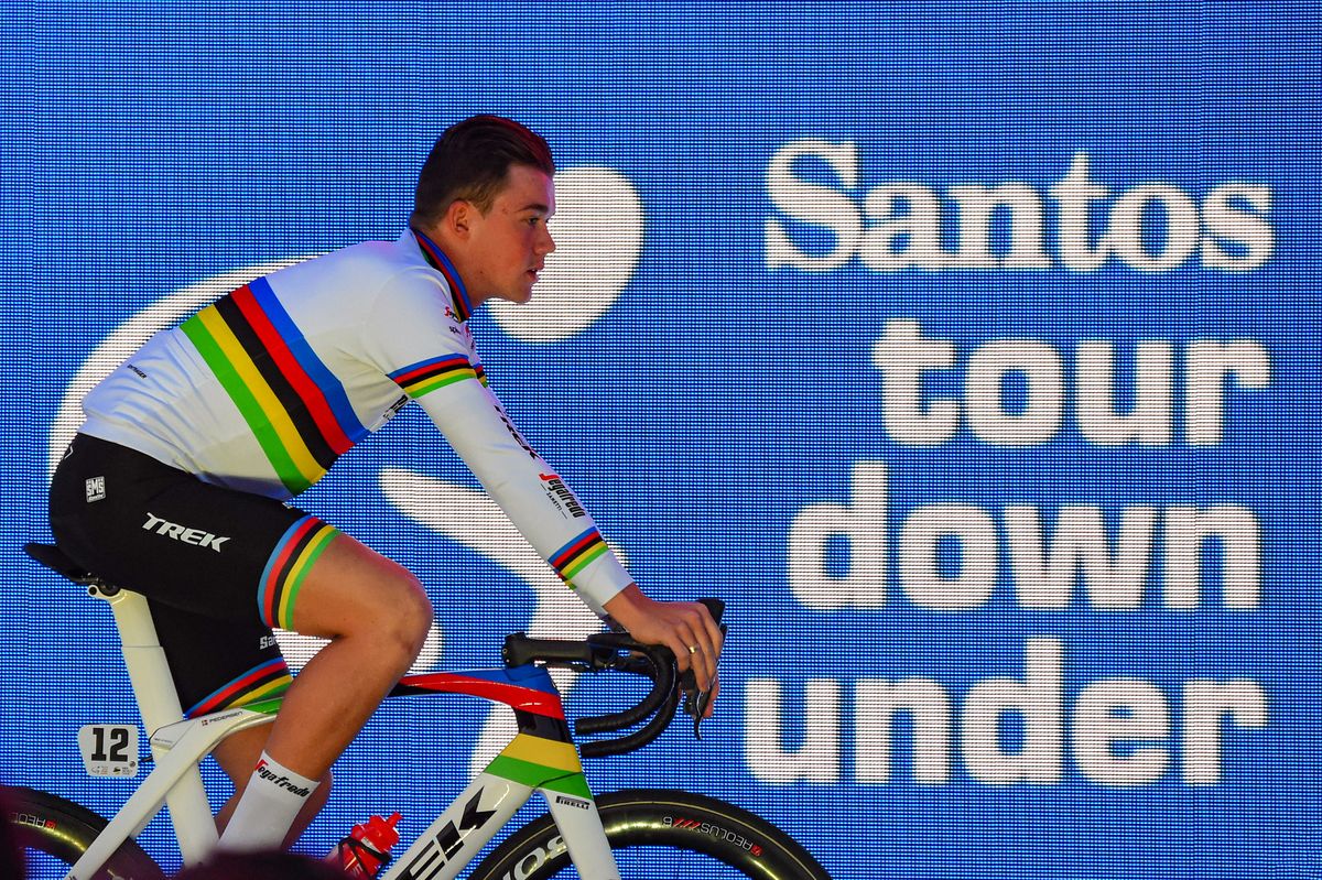 Tour Down Under: Riders pose with animals and hit the stage for teams ...