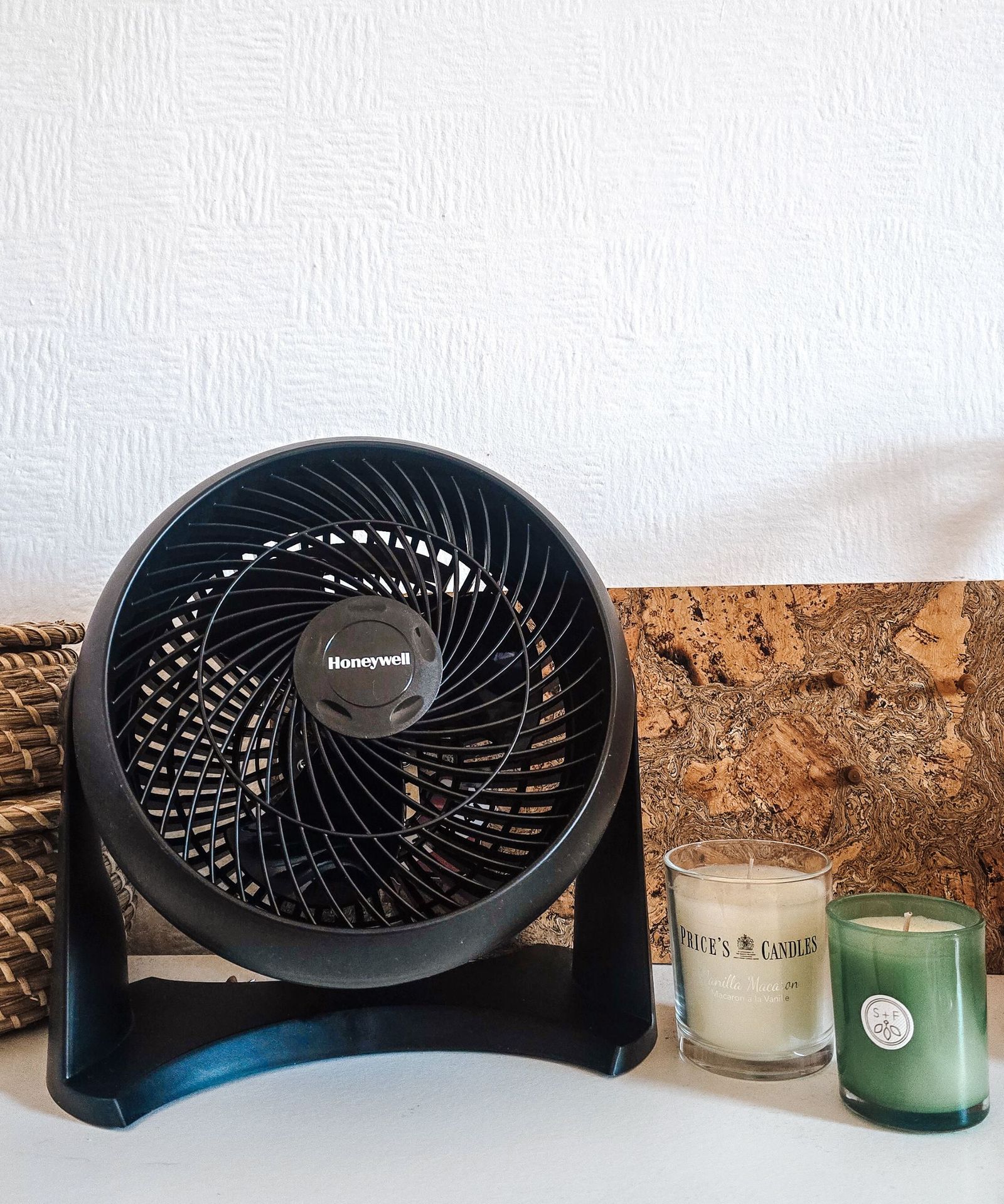 I tried this small fan from Amazon that thousands of people love ...
