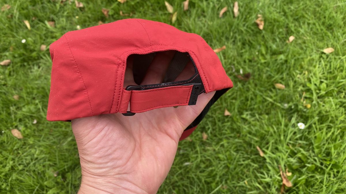Montane Minimus Lite waterproof cap review | Advnture