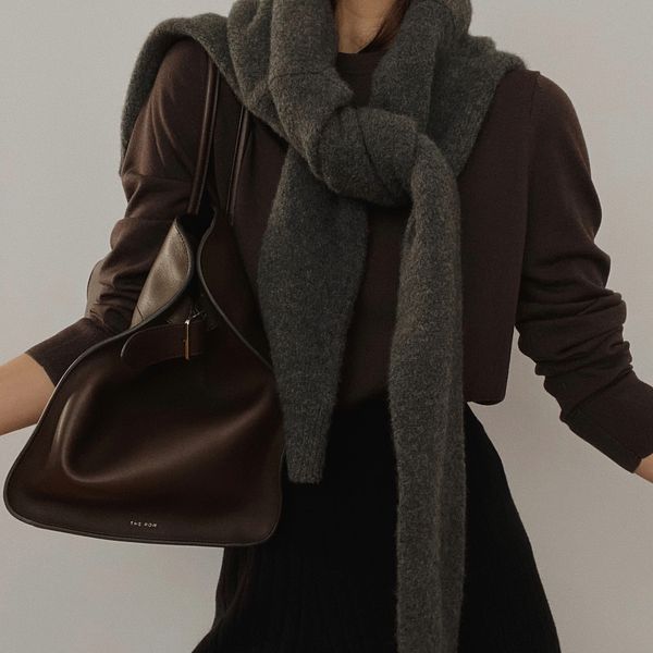 Trends and Styles for Scarves in Autumn/Winter 2025 | Who What Wear