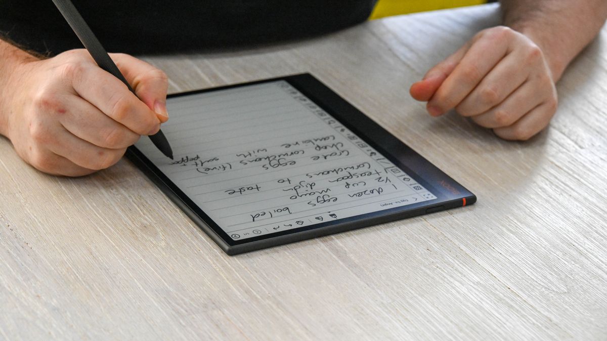 Onyx Boox Note Air 3 review: upgraded E Ink notetaker trades slickness ...