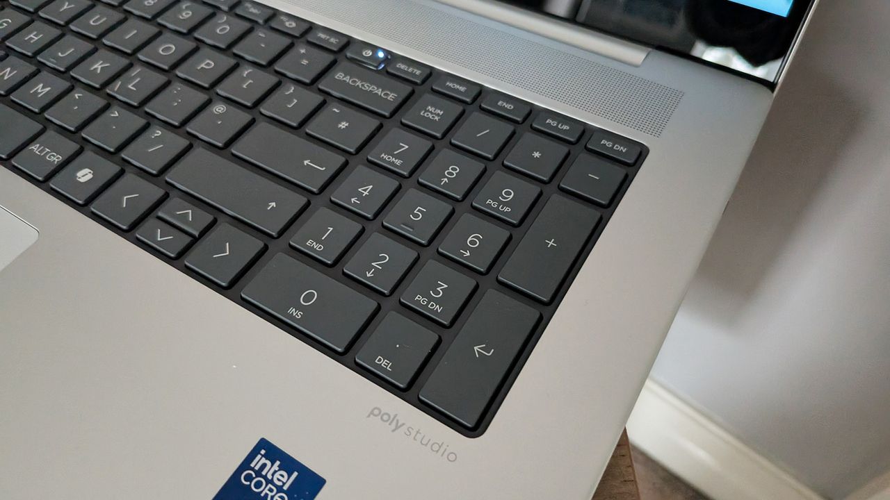 HP Envy 17 review: a competitive large-screen laptop with broad appeal | T3