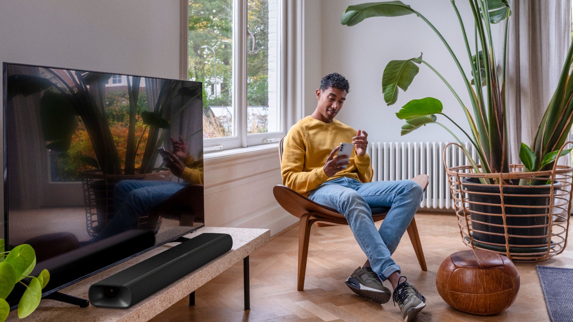 Harman Kardon wants to Enchant you away from Sonos with its new Dolby ...