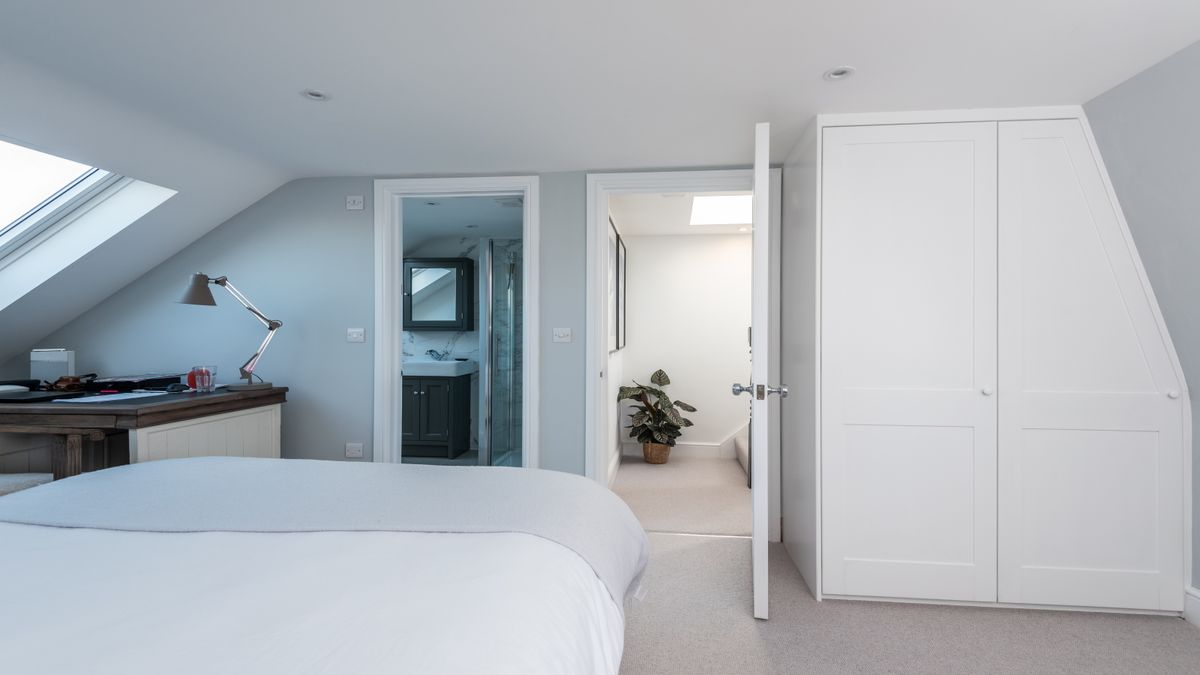 Mansard Loft Conversion: 17 Designs for Added Living Space | Homebuilding