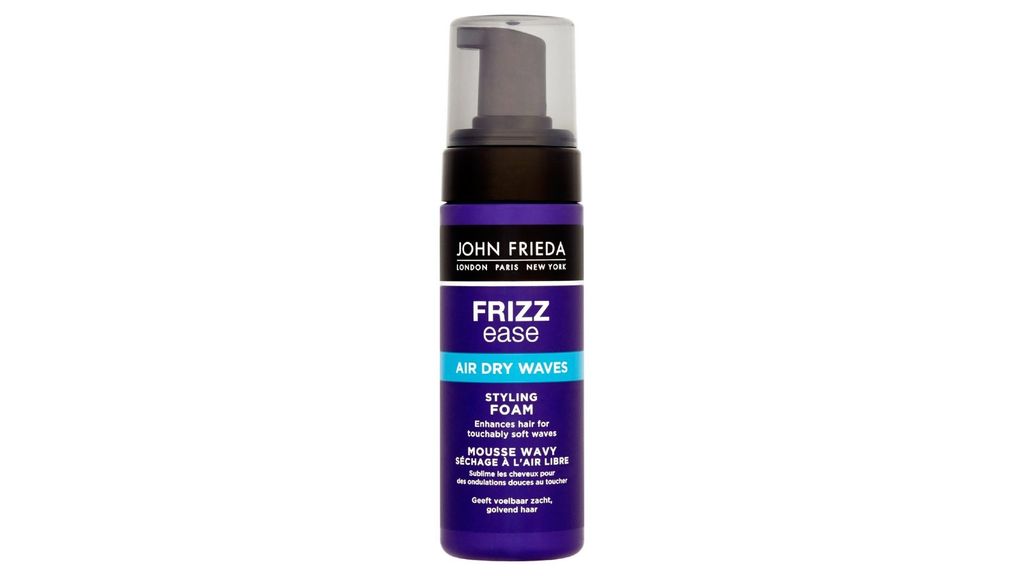 Curl type - from 2a to 4c get to know your curls | Woman & Home