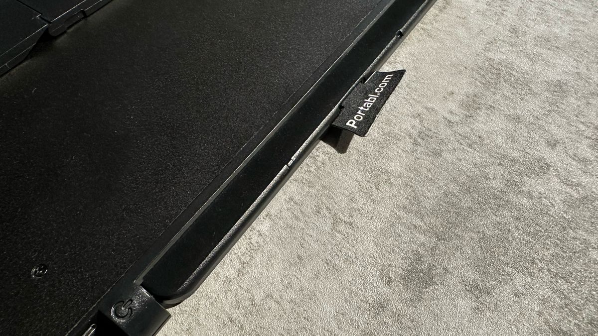 Portable Monitor Slide V2 Review: High Price, Cheap Materials | Tom's ...