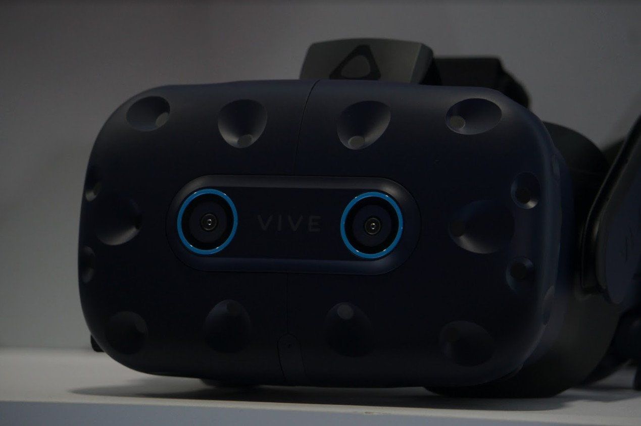 HTC Unveils Vive Pro Eye with integrated eye-tracking at CES 2019 ...