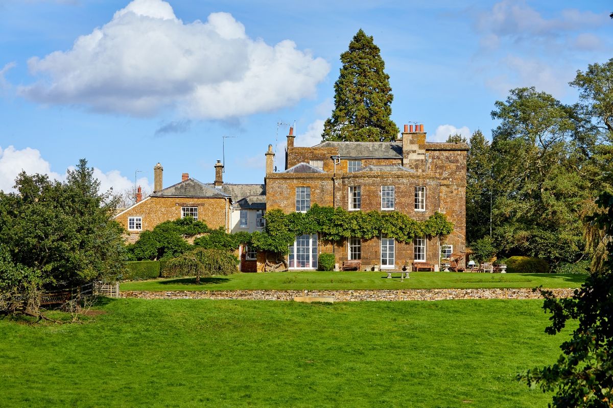A stately Manor House in Oxfordshire with an historic icehouse in the ...