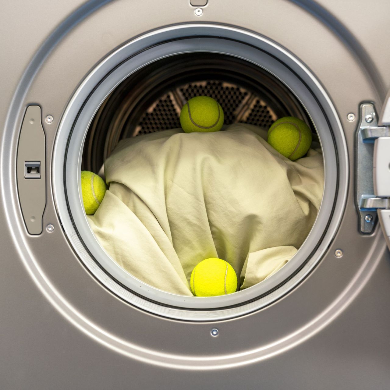 How to get wrinkles out of clothes without an iron | Ideal Home