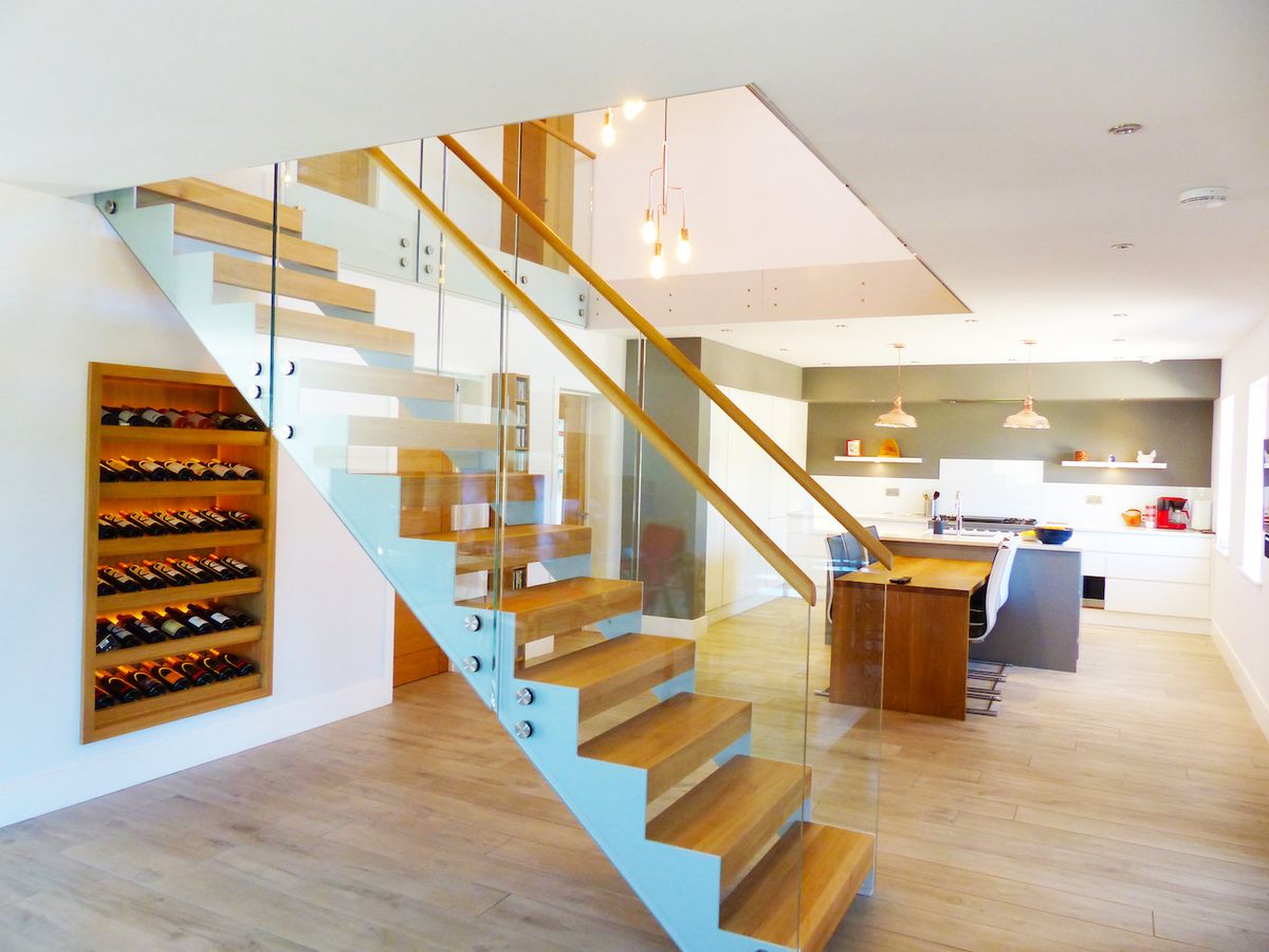 Staircase Design: Size, Materials, Regulations and More | Homebuilding