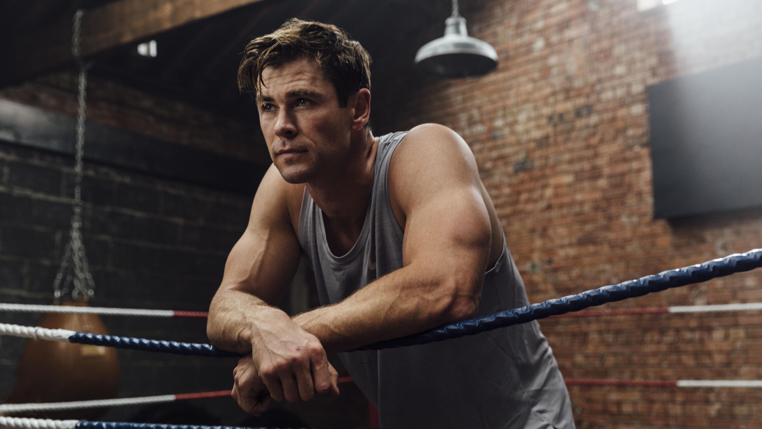 Chris Hemsworth once had to lose a LOT of weight and Thor's PT has now ...