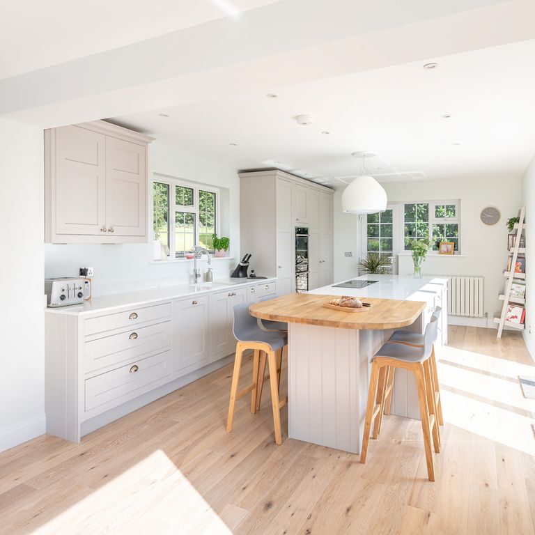 10 cashmere kitchen ideas for a luxurious and warm space | Ideal Home