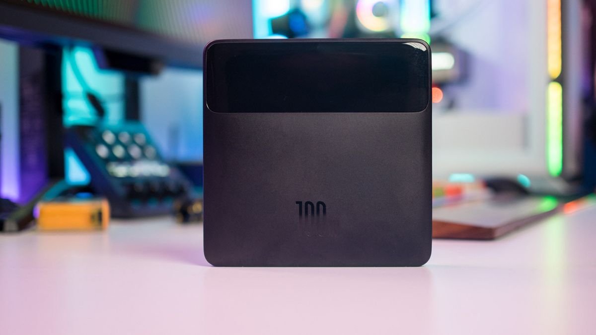 Review: Baseus Blade is an ultra-thin 20,000mAh power bank with 100W ...