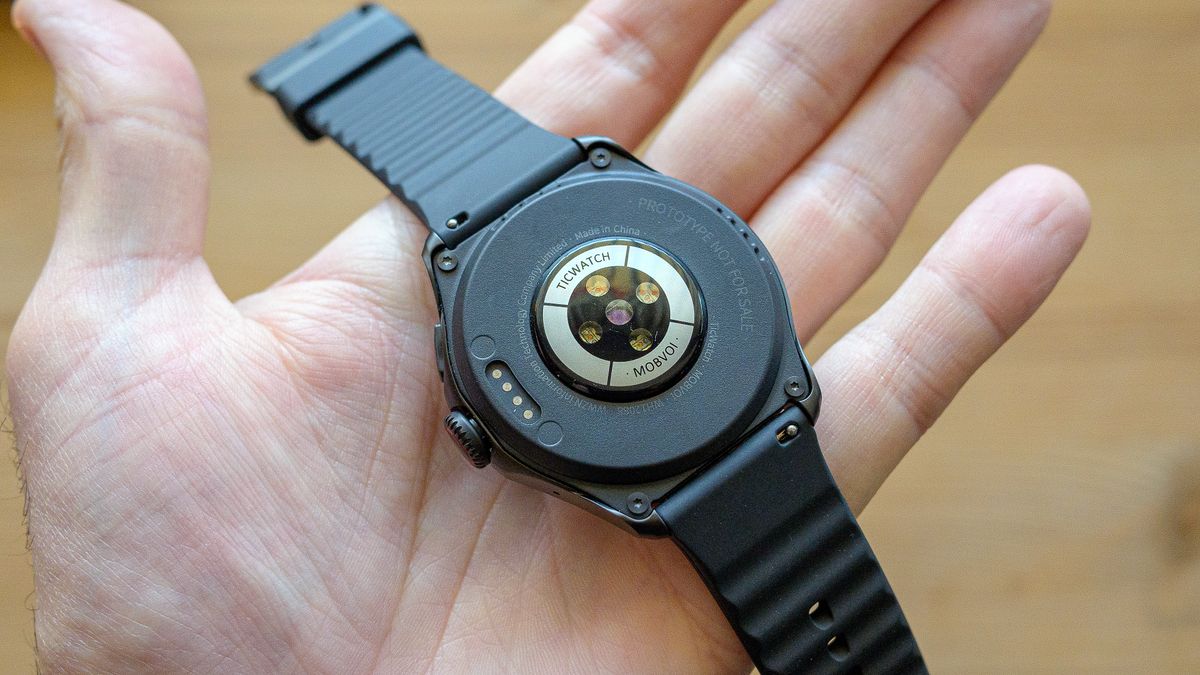 TicWatch Pro 5 Enduro hands-on: an impressive GPS smartwatch with a cloudy future | Tom's Guide