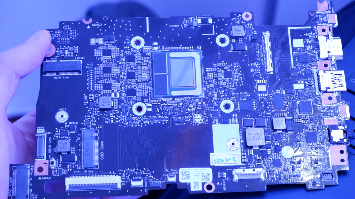 Intel's new Lunar Lake CPU is simultaneously wonderful, weird and ...