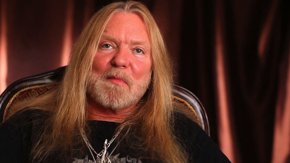 Allman changes tack on band split | Louder