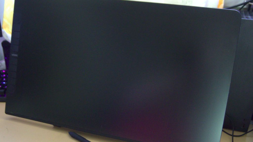 Veikk VK2200 Pro graphic monitor review: Affordability comes at a cost ...