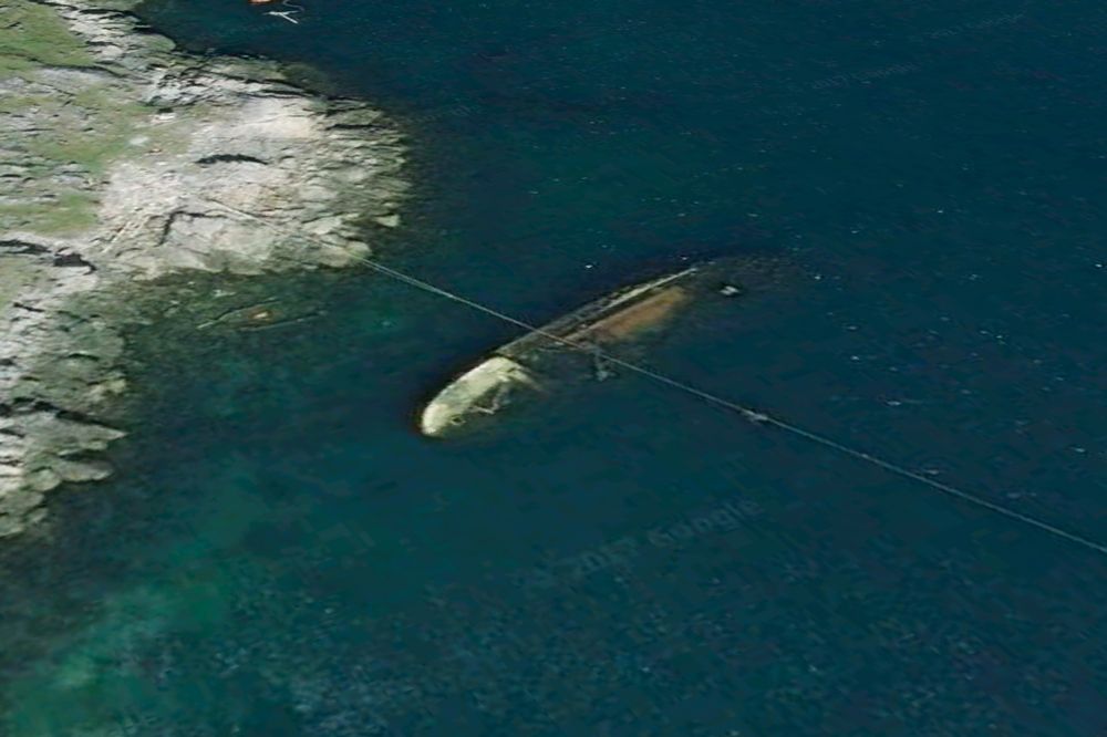 Mayday! 22 mysterious shipwrecks you can see on Google Earth | Live Science