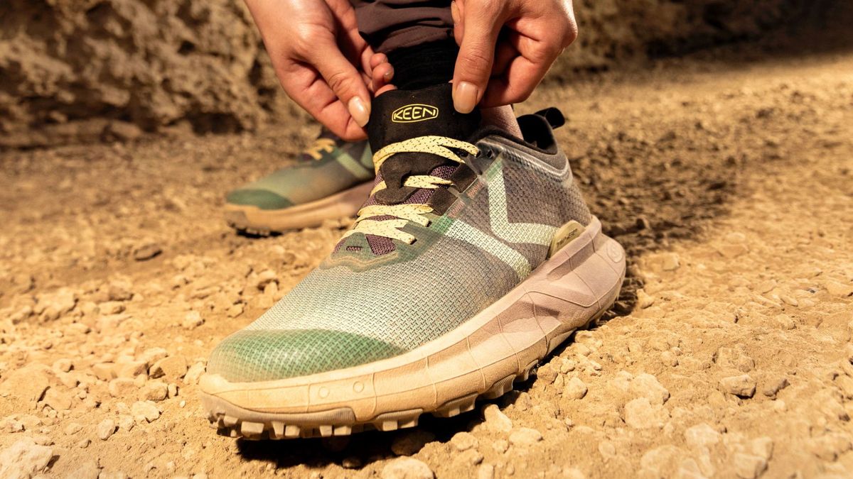 First look: Keen’s 450 Dirt trail shoe is designed to help you pick up ...