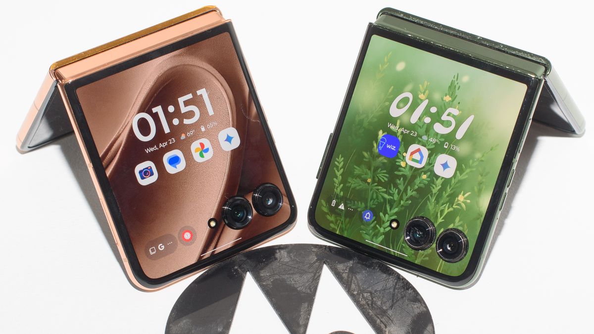 I got hands-on with the new Moto Razr Ultra, and I love that it brings ...