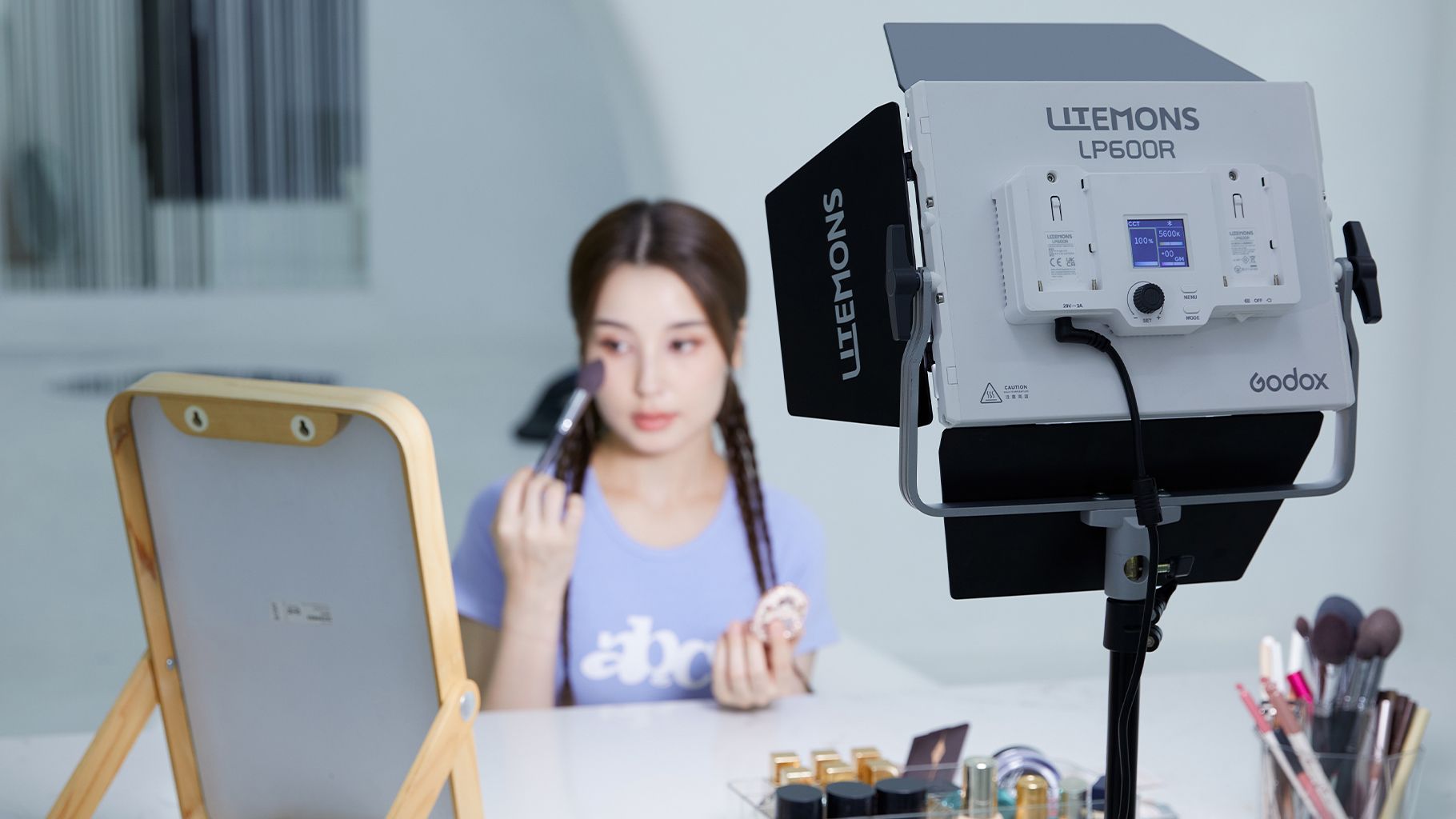 Has Godox created the ultimate light for content creators and streamers ...