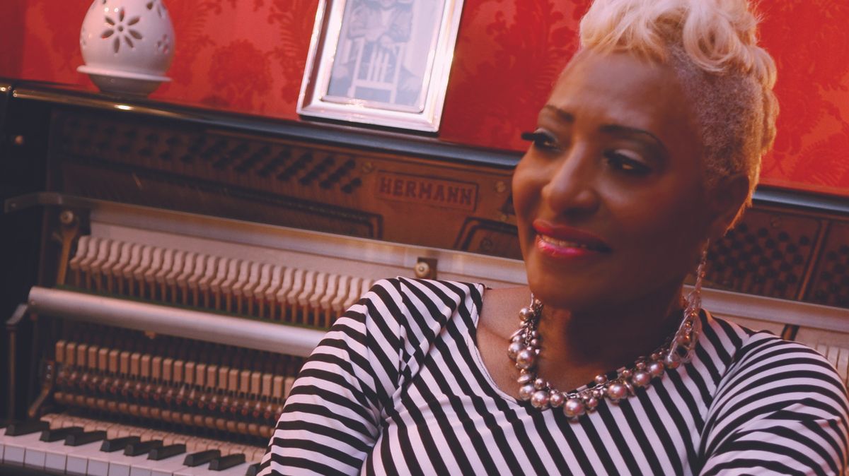 Payin' Dues: Martha High | Louder