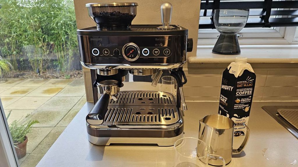 Philips Barista Brew espresso machine review: perfect for intermediate ...