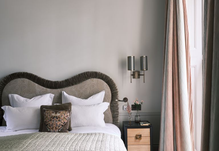 Color trends 2024 – 18 mood-uplifting tones for modern homes