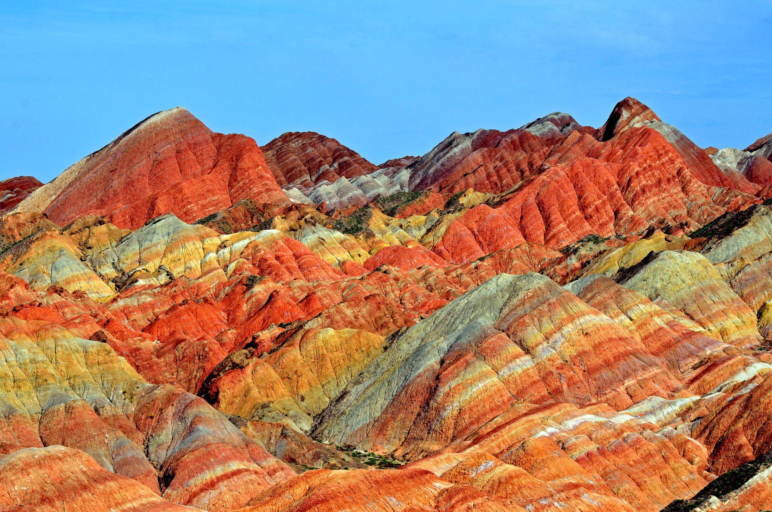 Vast Expanses of Rock on Earth's Surface May Act Like a Natural Solar ...