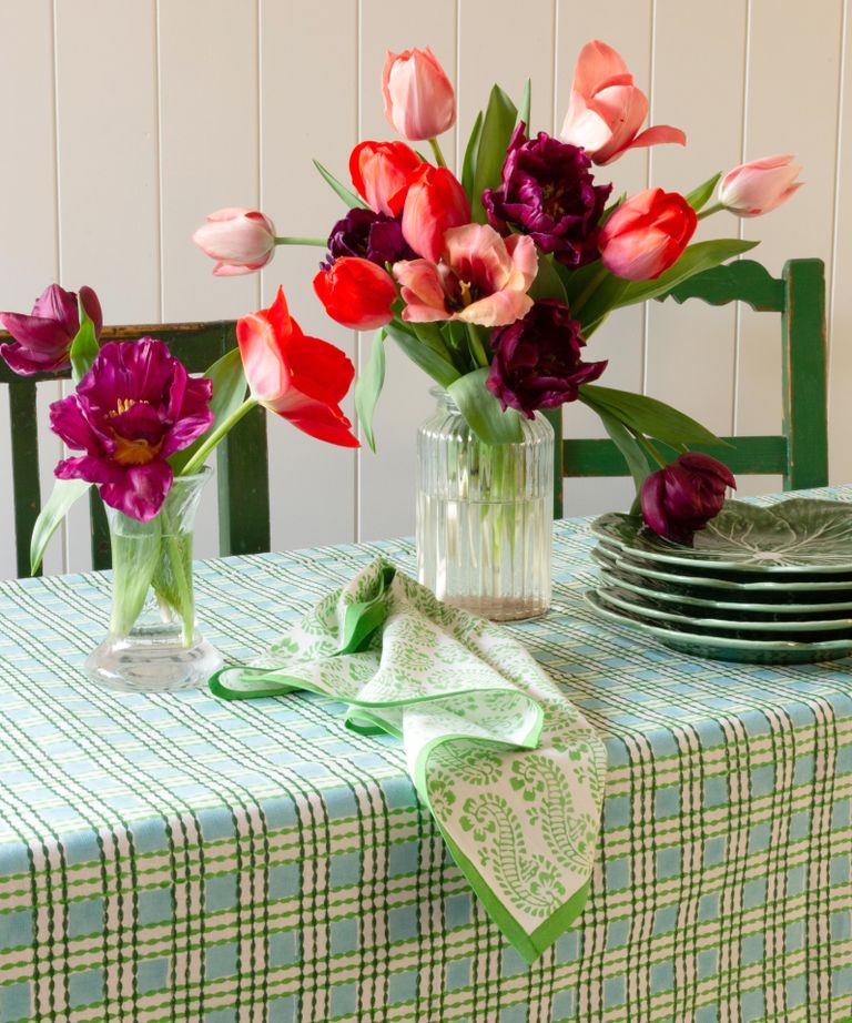 Gingham is trending – designers share 5 styling tips | Homes and Gardens