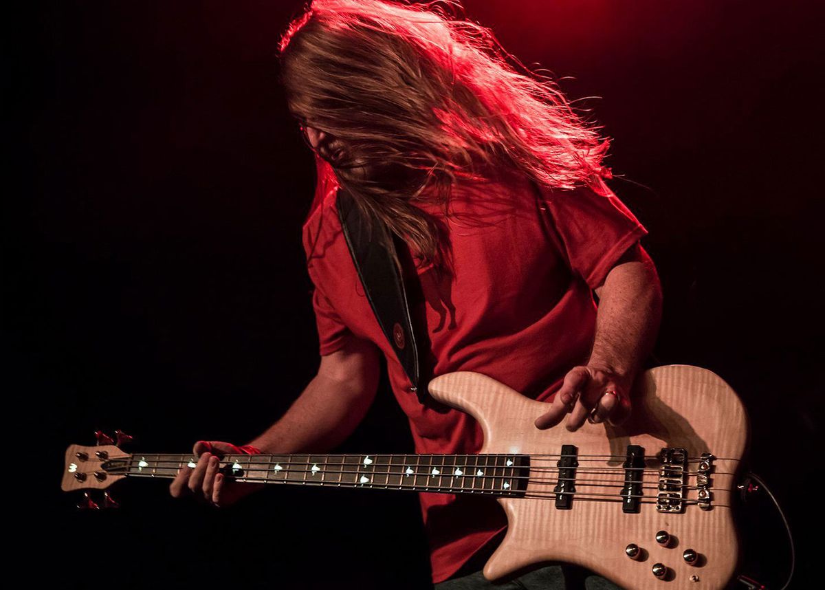 Scott Reeder on the last days of Kyuss, QOTSA and Metallica | Guitar World