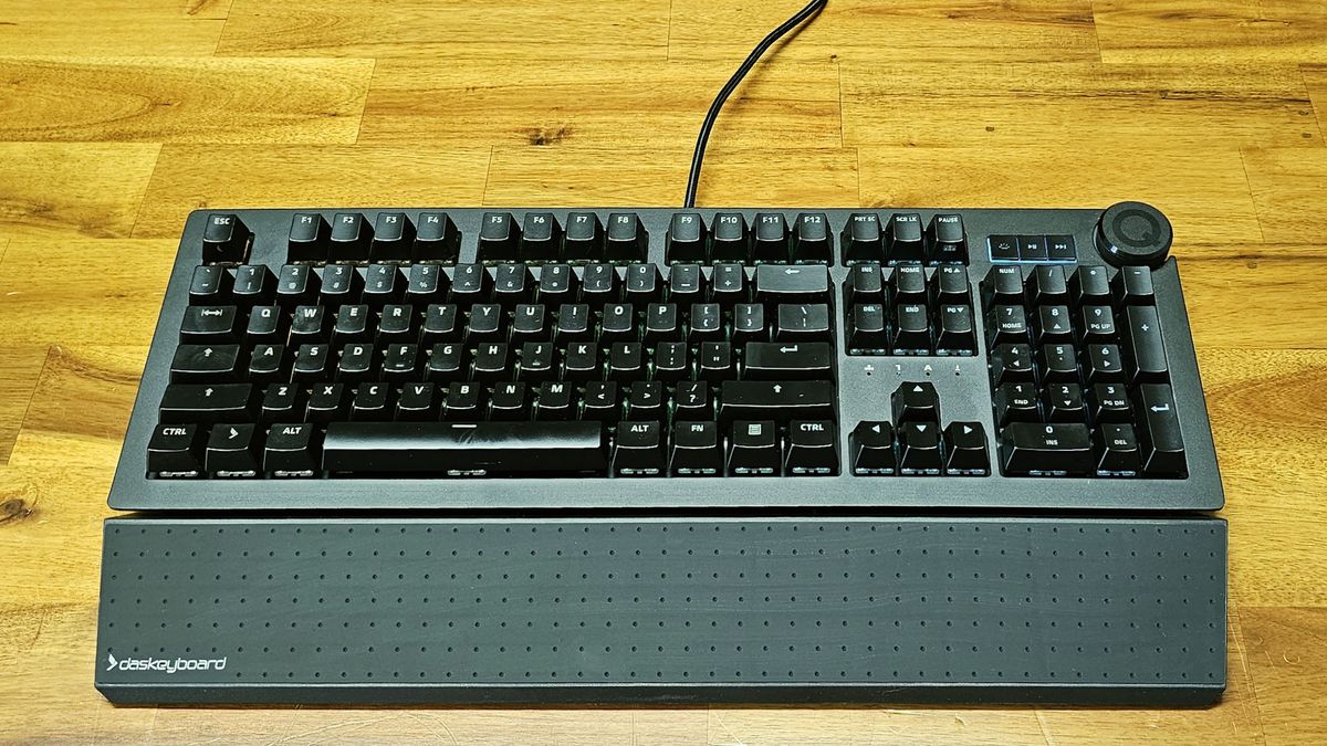 Das Keyboard 5QS Mark II review: New switches, same notifications | Tom ...