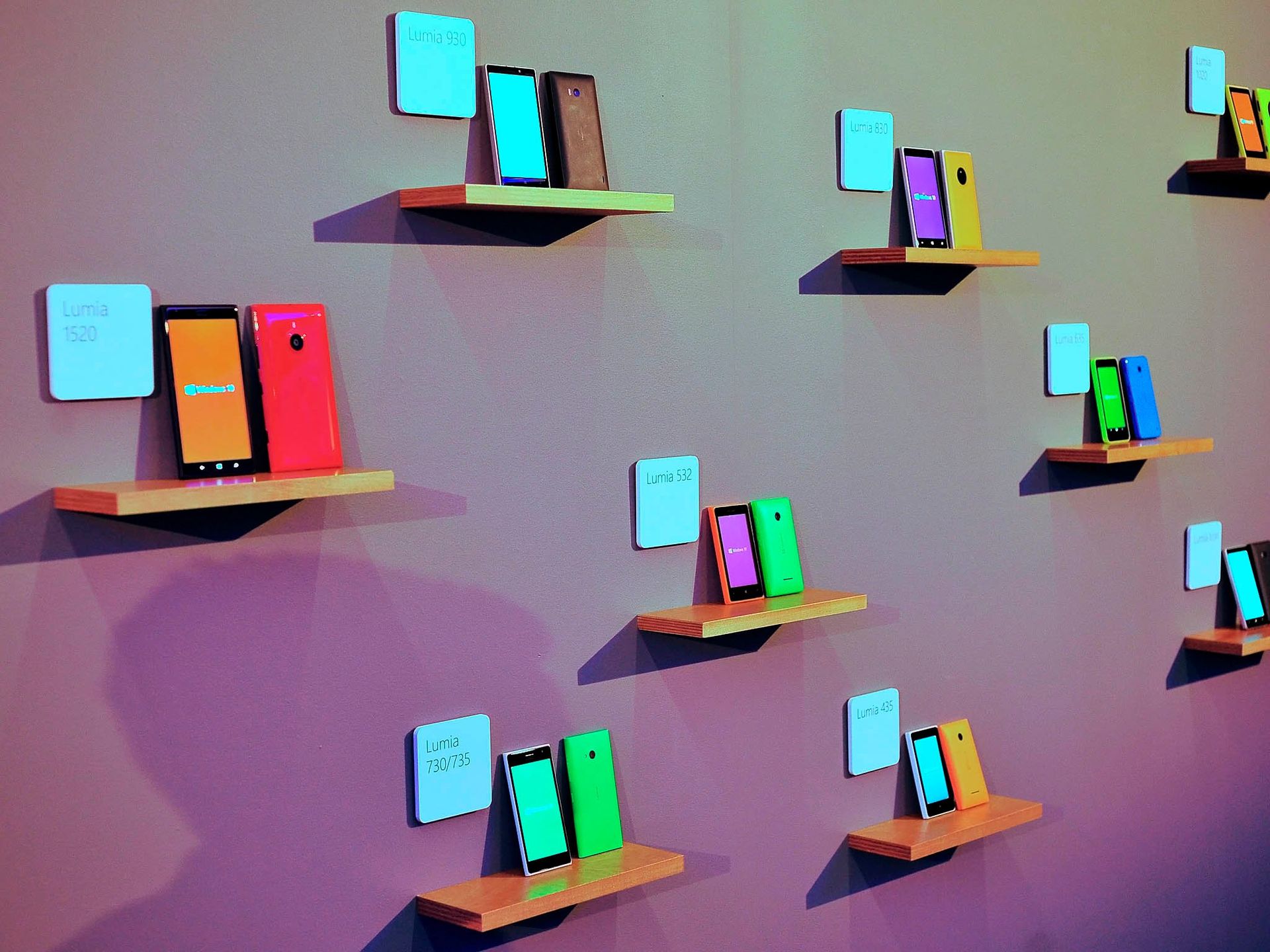 All modern Windows Phones can get Windows 10, flagship 'later this ...