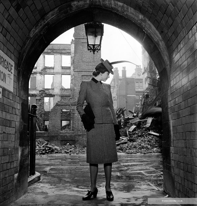 From Vogue model to pioneering photographer, Lee Miller’s fearless ...