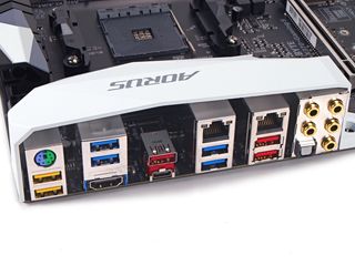 Gigabyte Aorus AX370-Gaming 5 Motherboard Review - Tom's Hardware | Tom ...