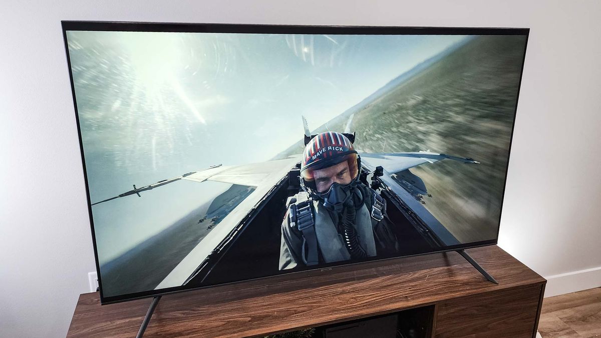Samsung CU7000 TV review | Tom's Guide