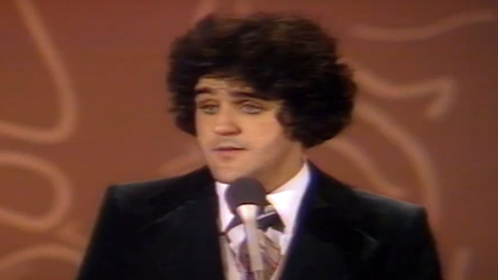 32 Hilarious Jay Leno Quotes from The Tonight Show And His Stand-Up ...